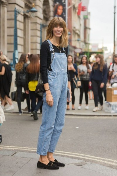 Chic Ways to Style Overalls To Your Fall Outfit