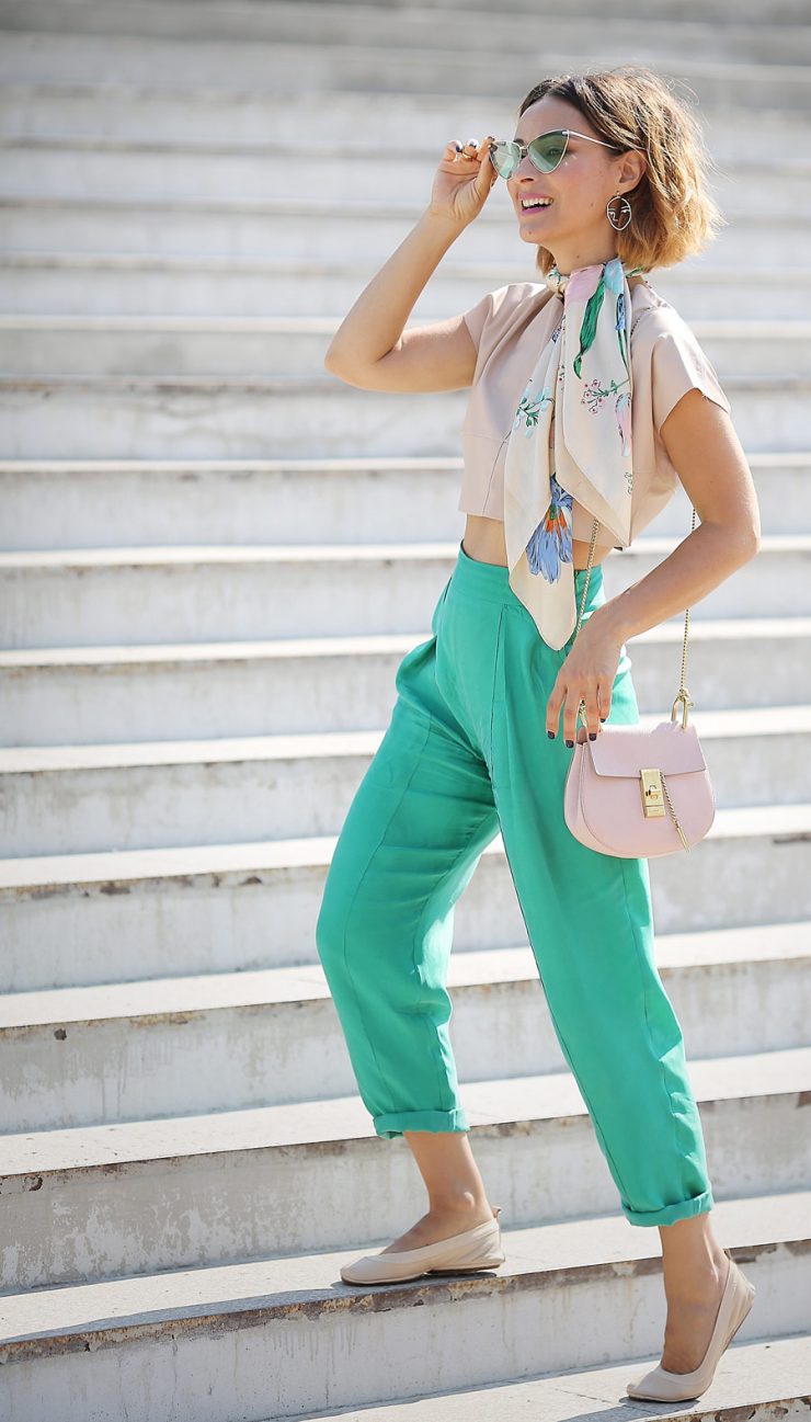 How To Style Scarf For Spring Fashion Trend 2022 – Ferbena Fashion ...