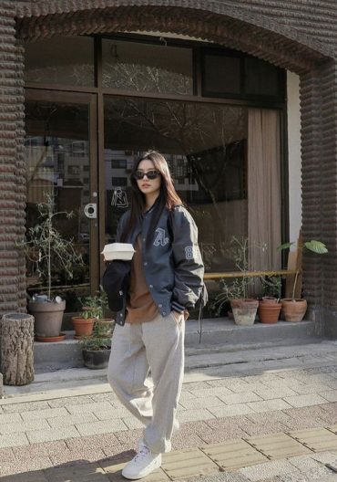 How To Style The Korean Tomboy Look - According To The Latest Trend ...